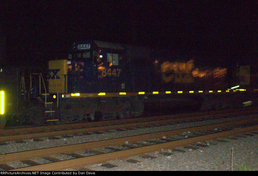CSX SD40-2 8447 trails an ES40DC on Q439-27